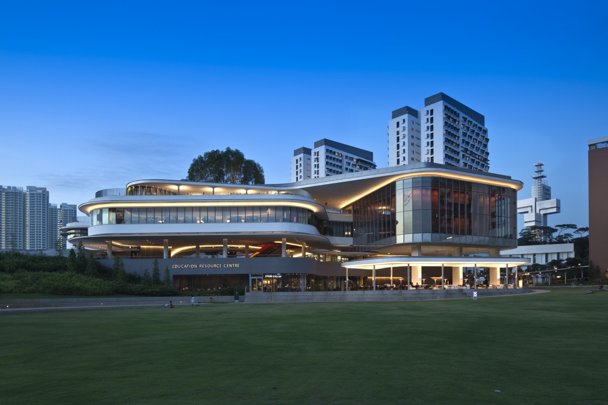 Education Resource Centre @ NUS | Meinhardt Façade Technology